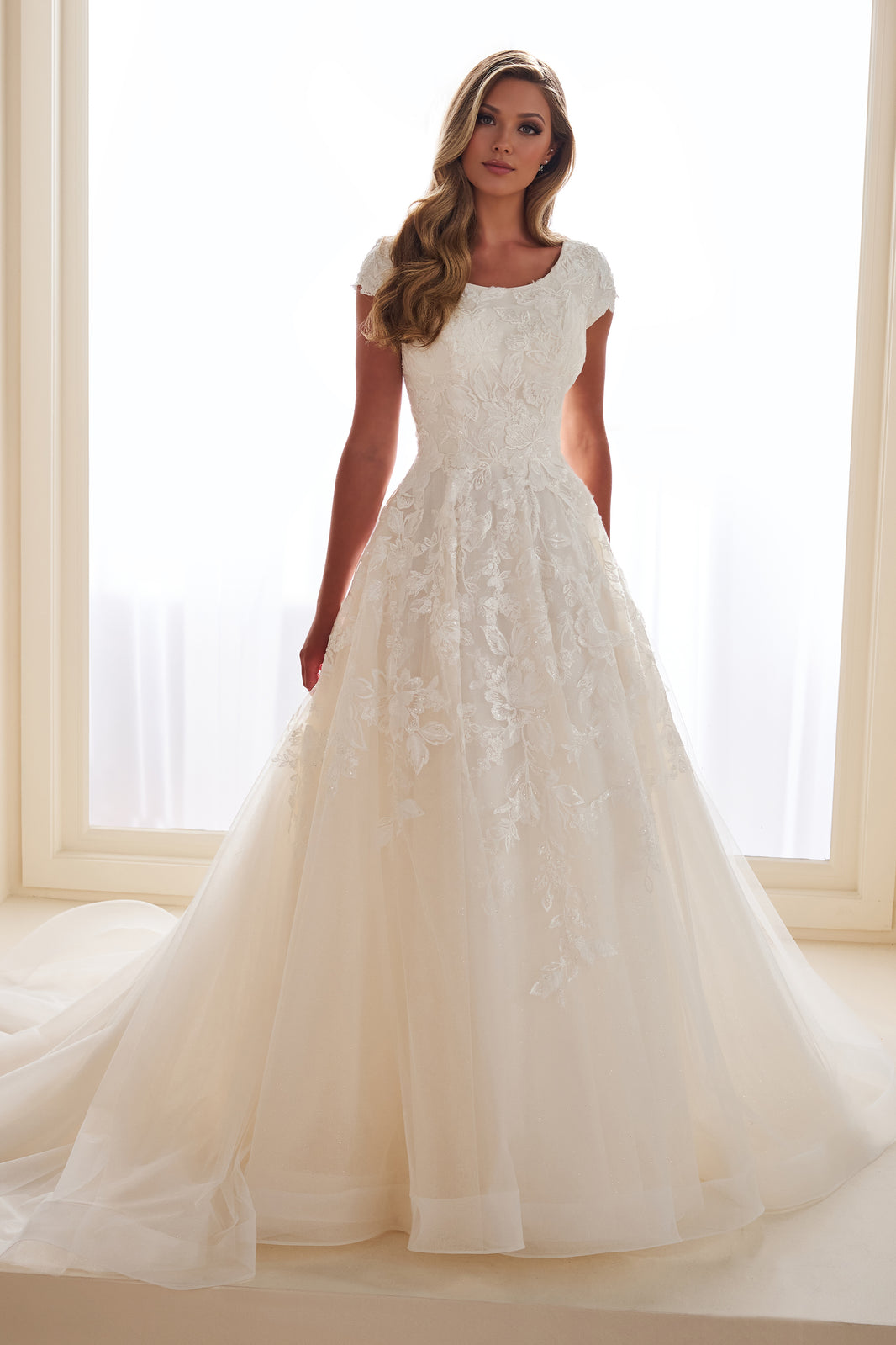 Modest – Sweetheart Bridal